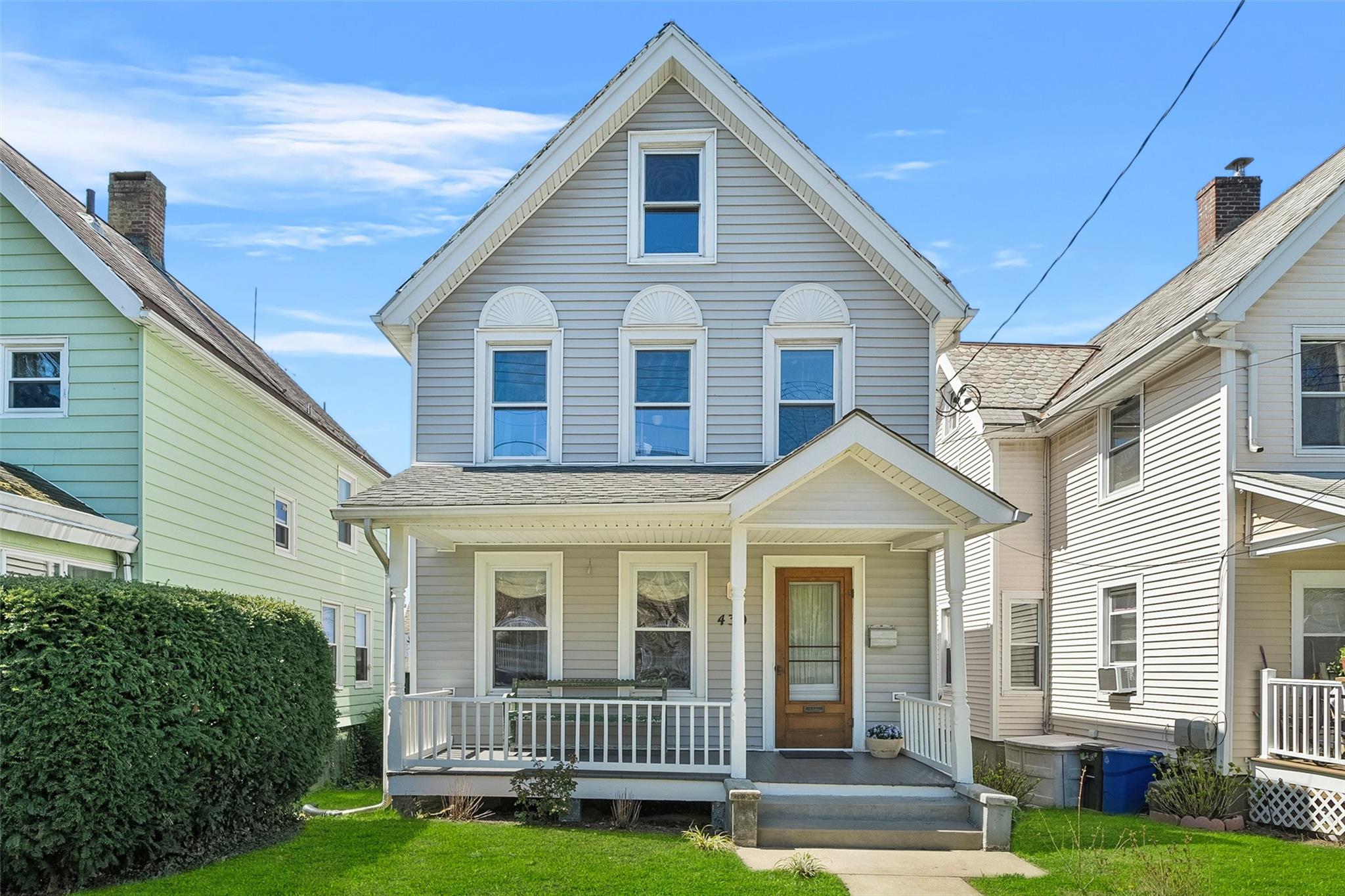 430 Smith St, Peekskill, NY 10566 - MLS 849547 - Coldwell Banker