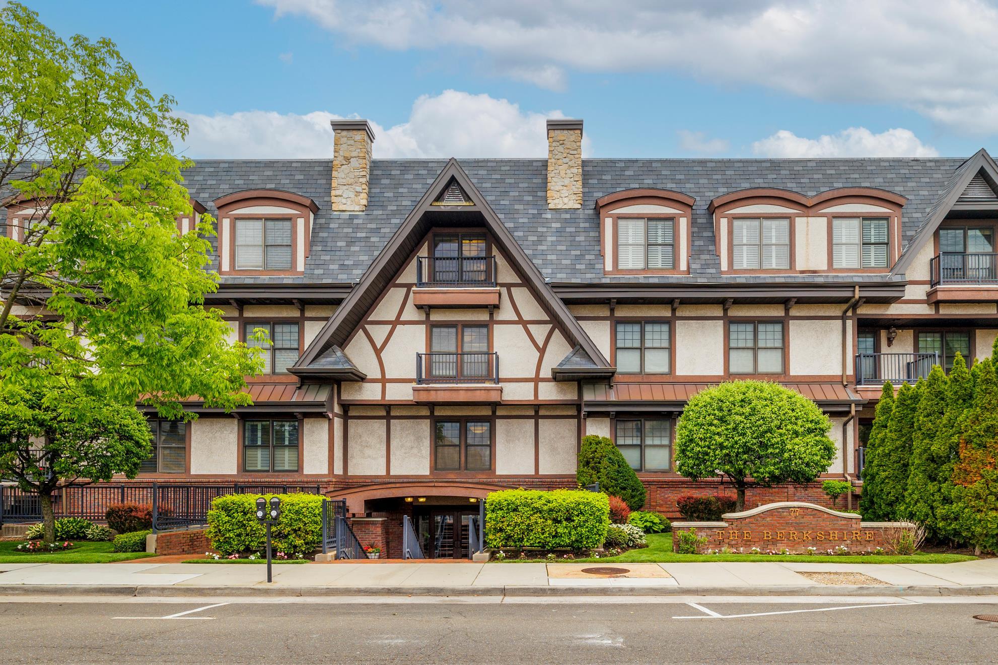 77 Maple Ave #101, Rockville Centre, NY 11570 - MLS 874593 - Coldwell ...