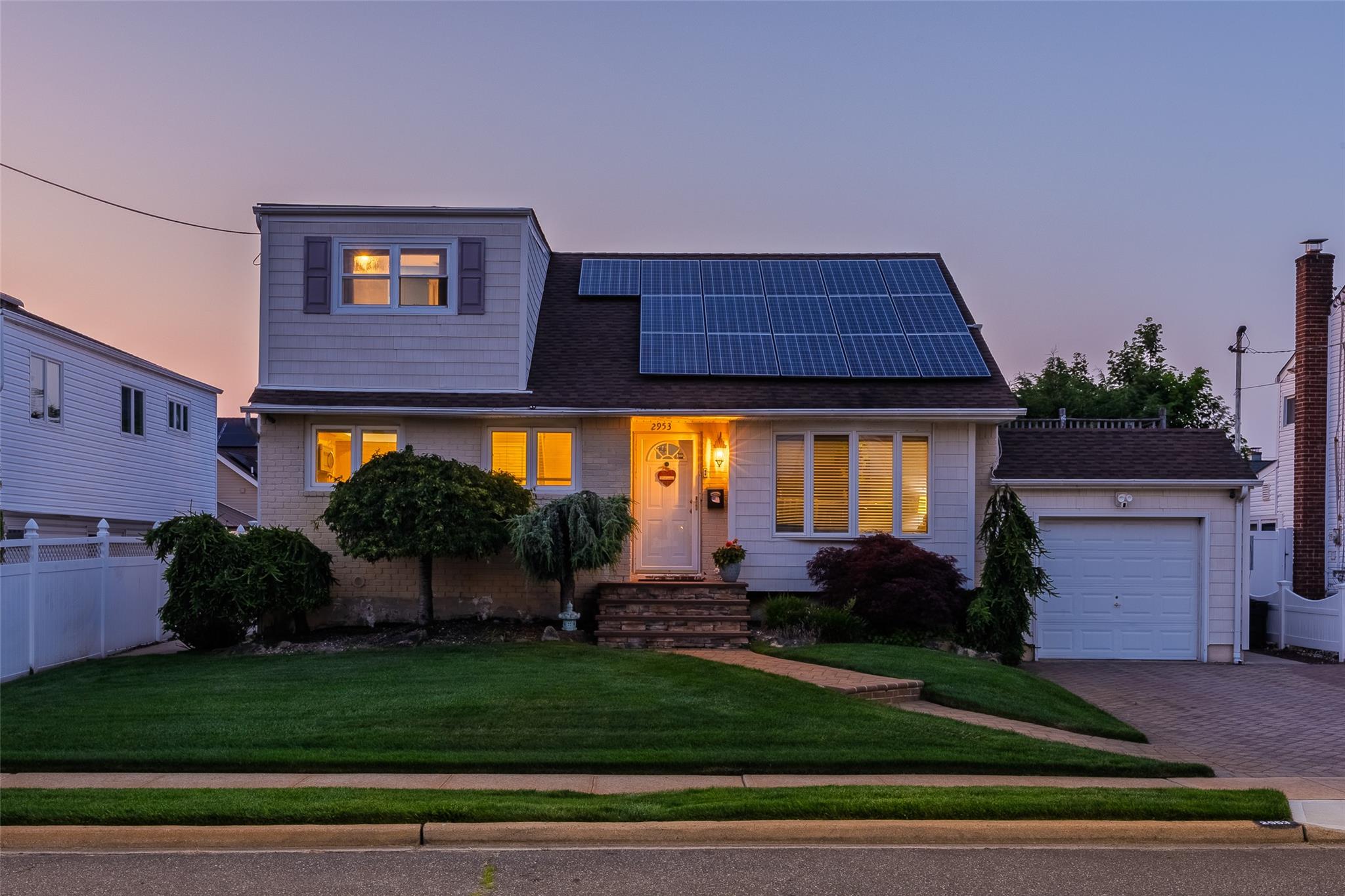 2953 Bluepoint Ct, Wantagh, NY 11793 - MLS 878731 - Coldwell Banker