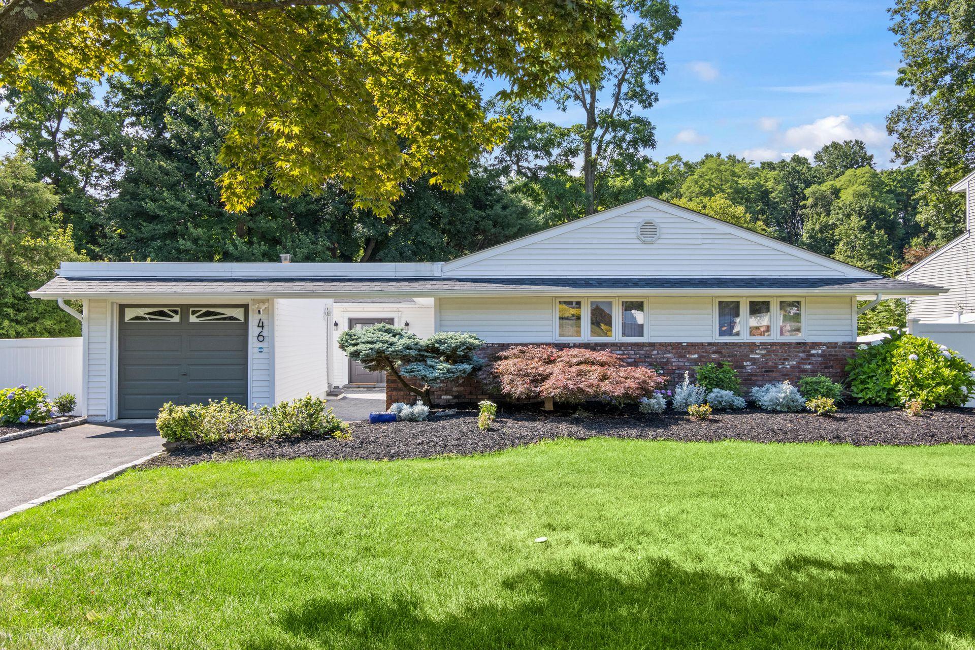 46 Knight Ln, Kings Park, NY 11754 - MLS 879399 - Coldwell Banker