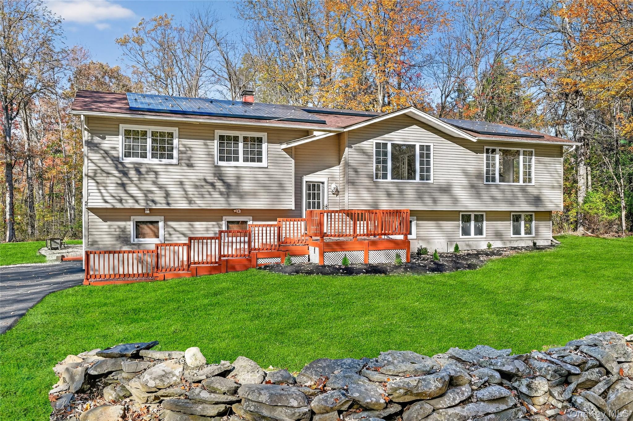 40 Clara Ave, New Windsor, NY 12553 - MLS 927360 - Coldwell Banker