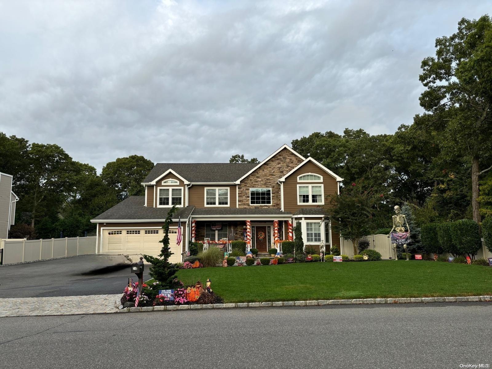 110 Main Ave, Lake Grove, NY 11755 - MLS L3586821 - Coldwell Banker