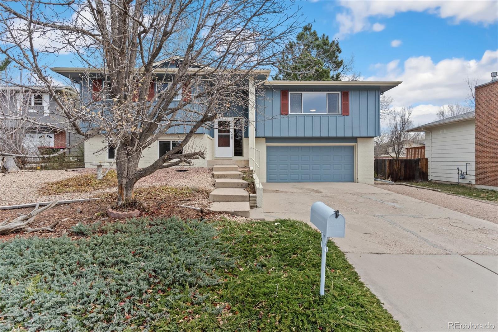 1713 Russell Cir, Colorado Springs, CO 80915 - MLS 3967522 - Coldwell ...
