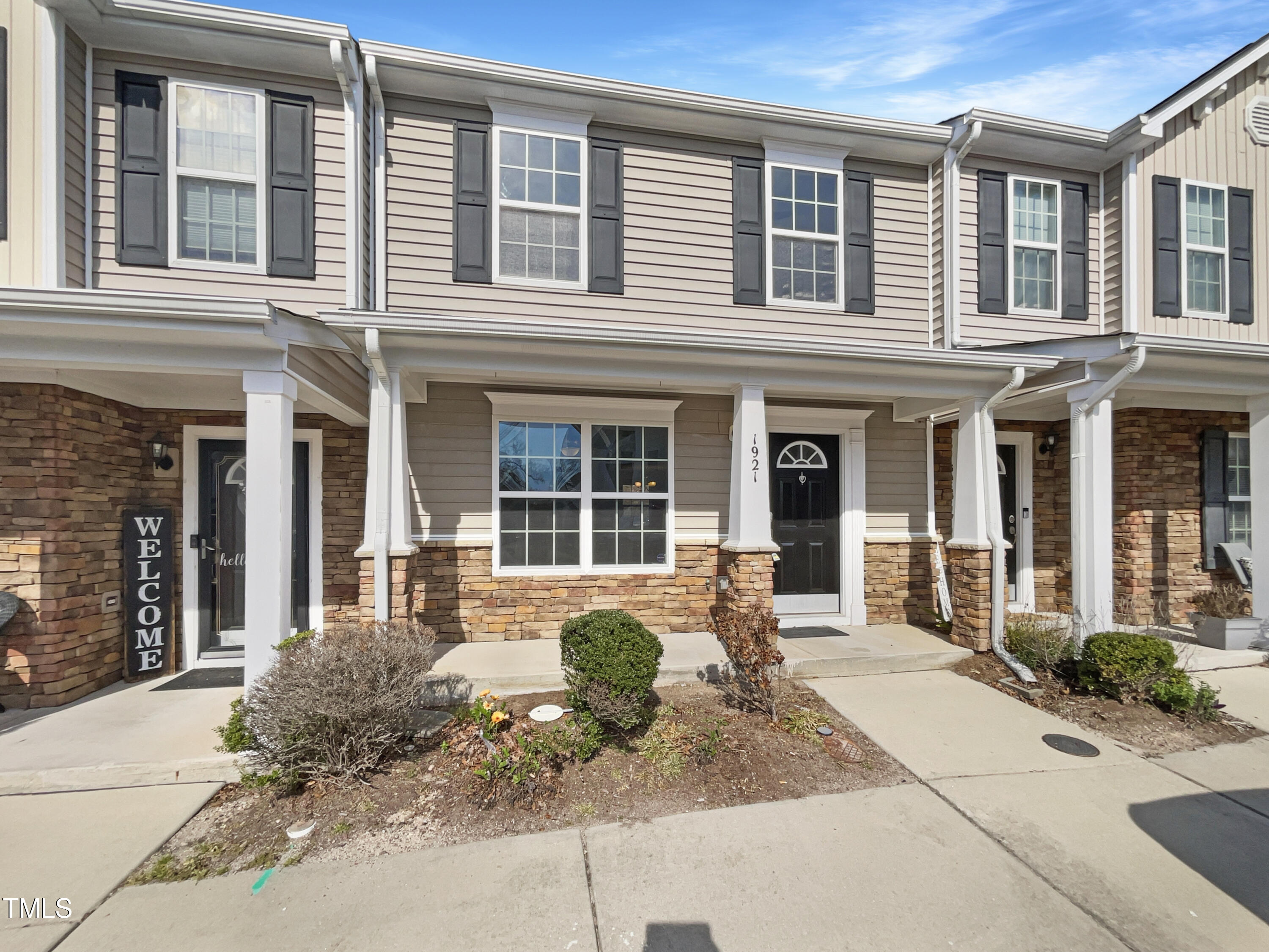 1921 Grassy Banks Drive, Raleigh, NC 27610 - MLS 10017111 - Coldwell Banker