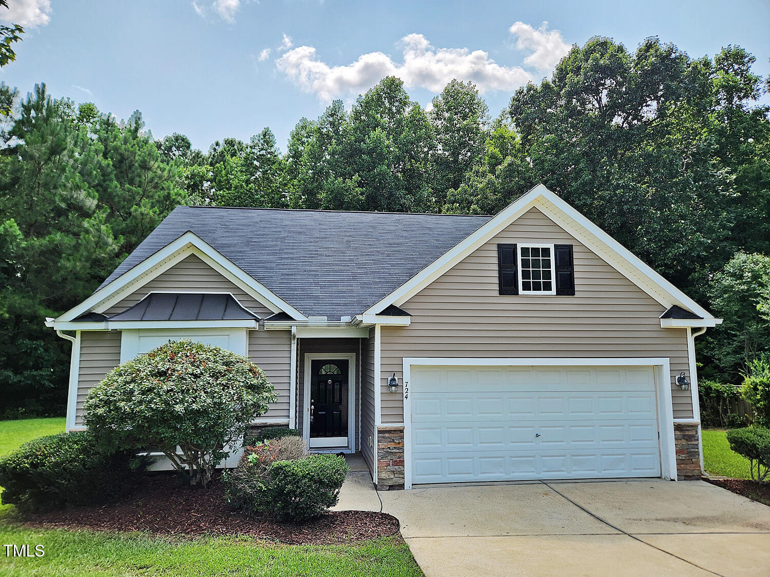 724 Yorkshire Dr, Clayton, NC 27520 - MLS 10056168 - Coldwell Banker