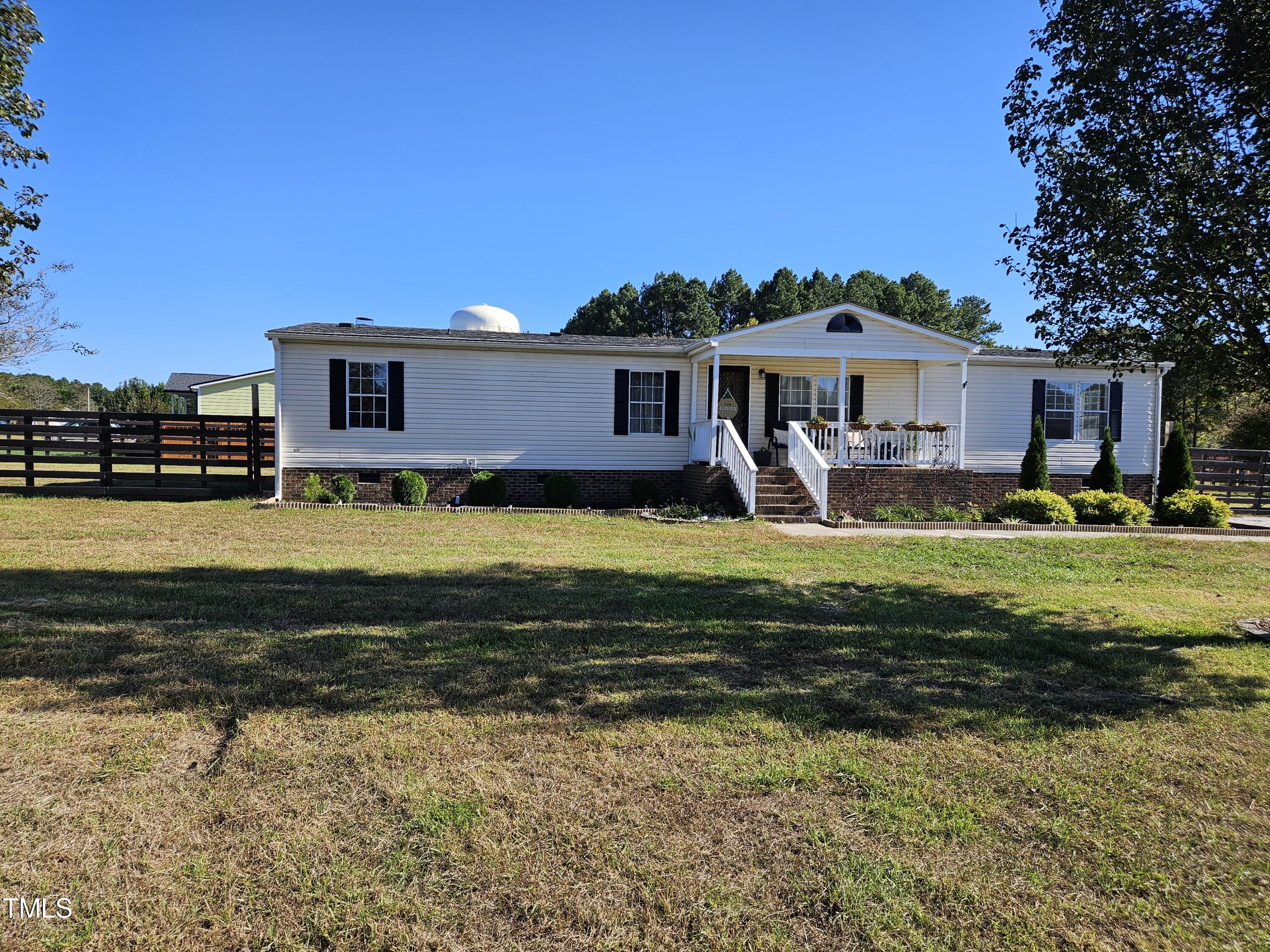 2084 Meadow View Dr, Creedmoor, NC 27522 - MLS 10059390 - Coldwell Banker