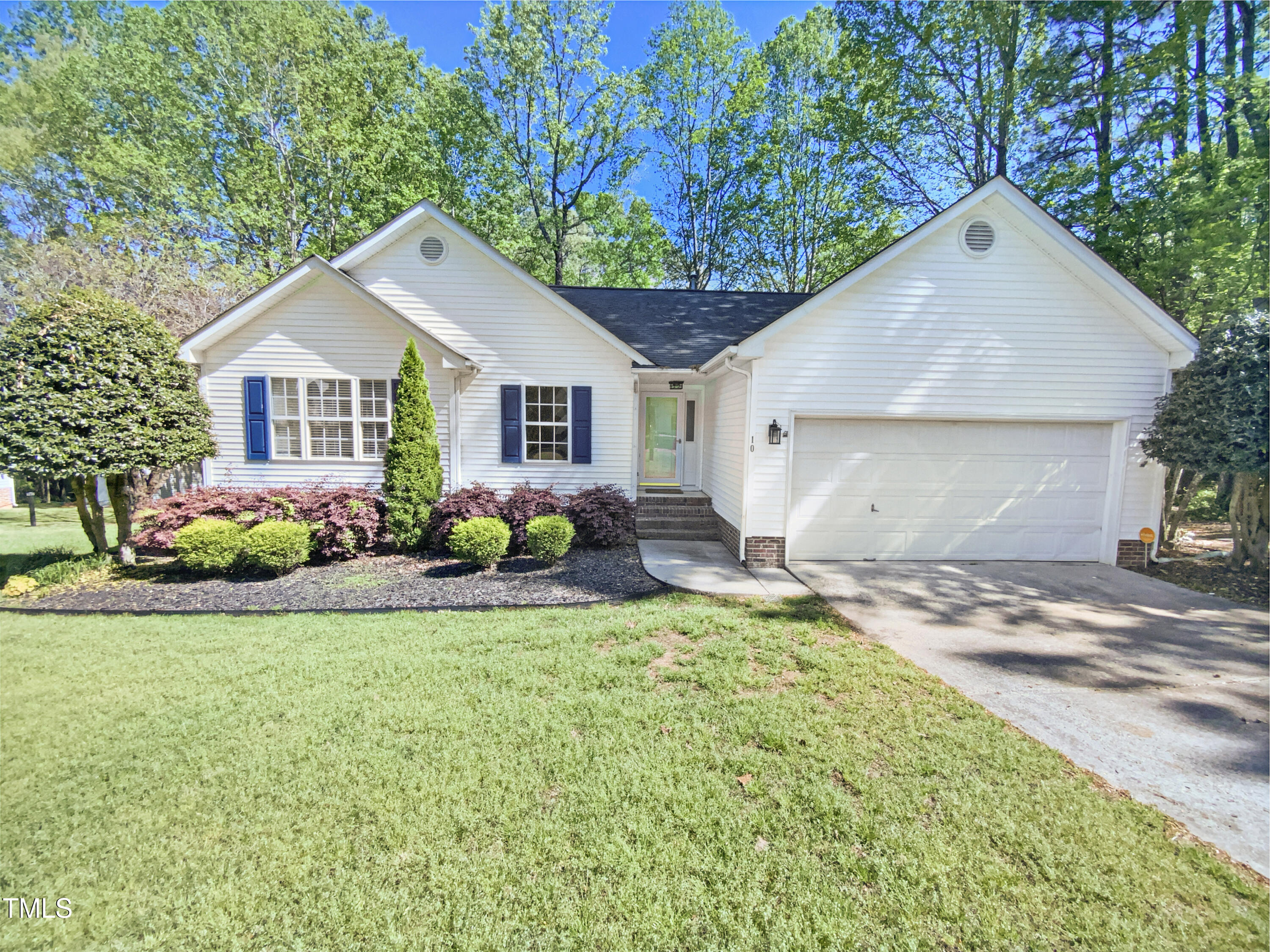 10 Cricket Hollow Run, Clayton, NC 27520 - MLS 10089324 - Coldwell Banker