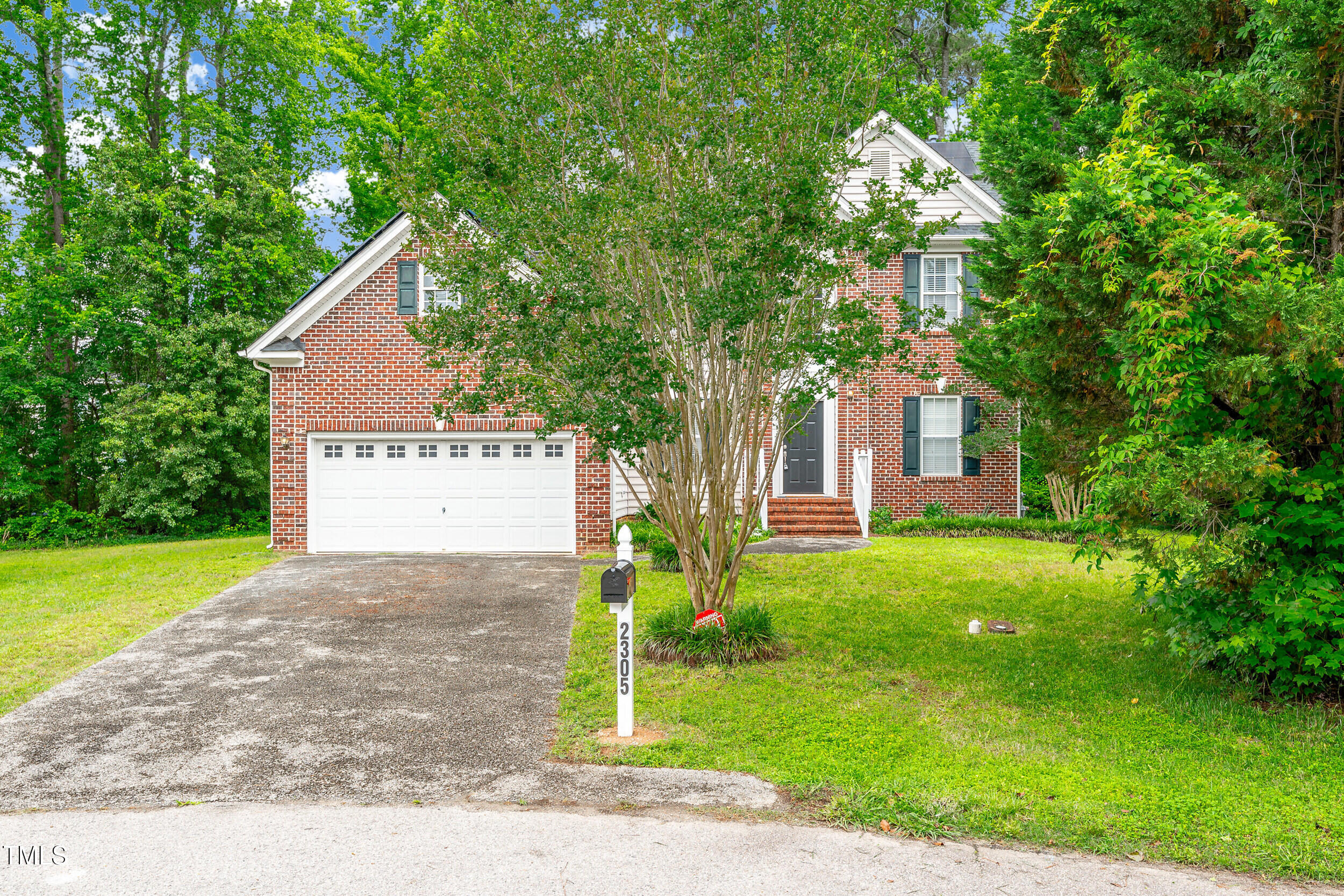 2305 Bryarton Woods Dr, Raleigh, NC 27606 - MLS 10099706 - Coldwell Banker