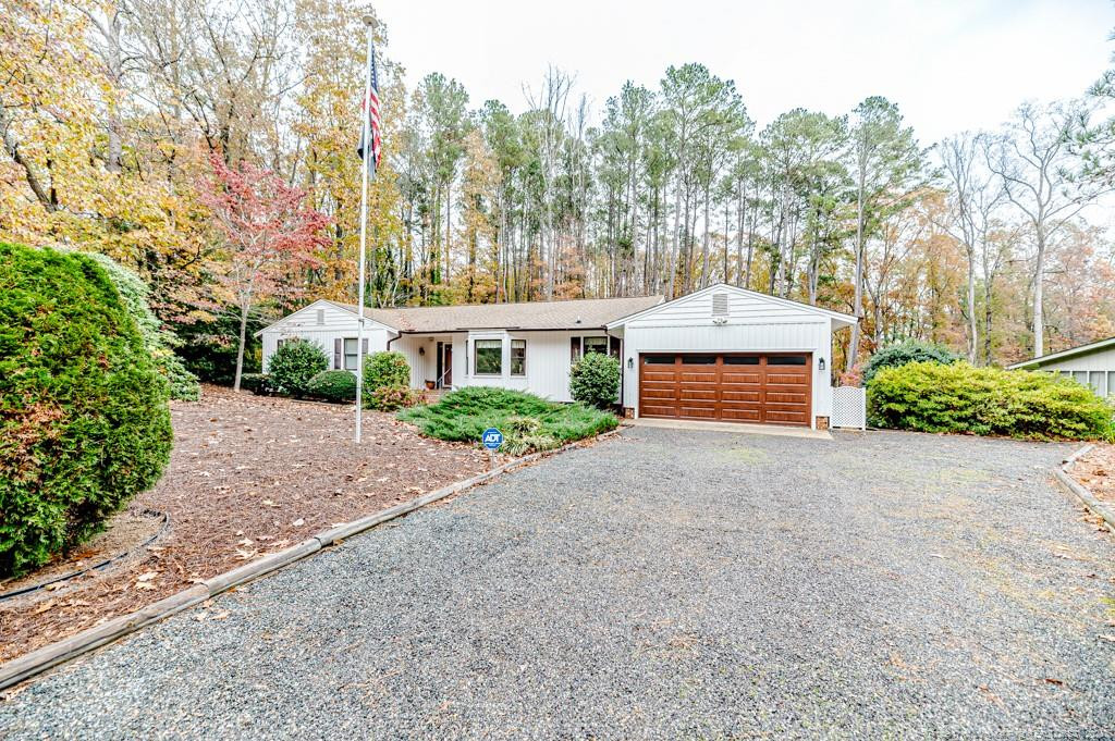 219 Topside Dr, Sanford, NC 27332 - MLS LP735690 - Coldwell Banker