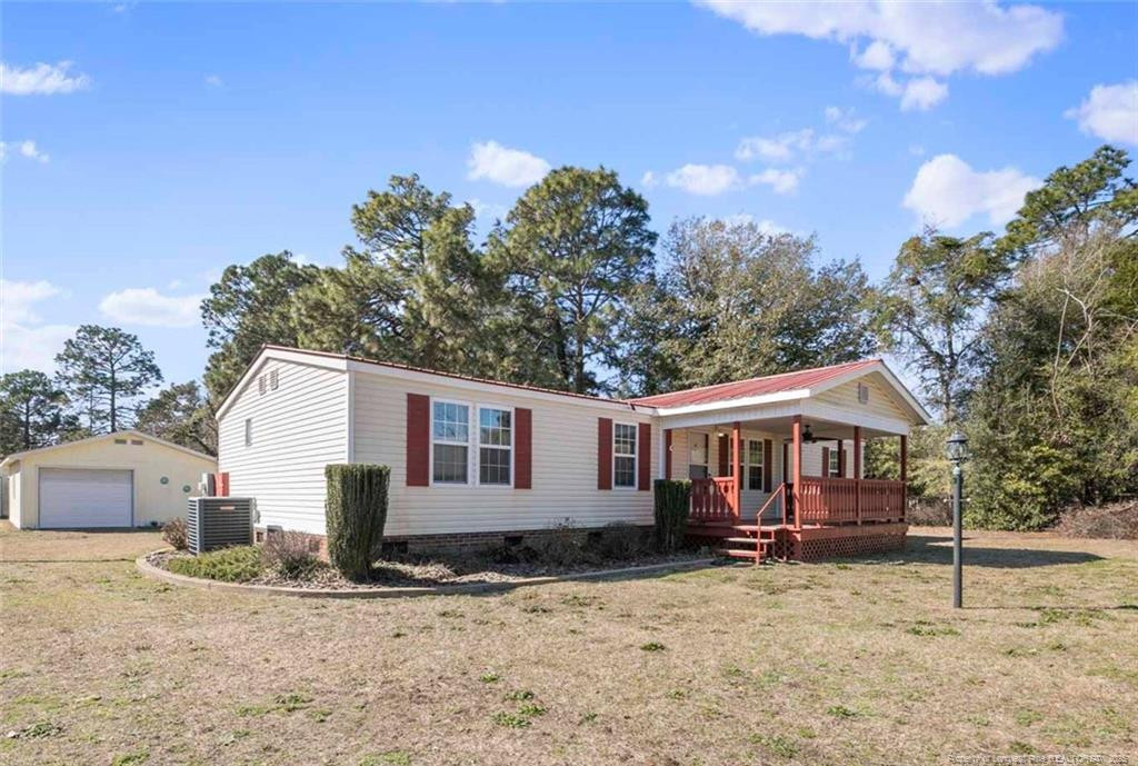 4704 Jefferson St, Hope Mills, NC 28348 - MLS LP738939 - Coldwell Banker