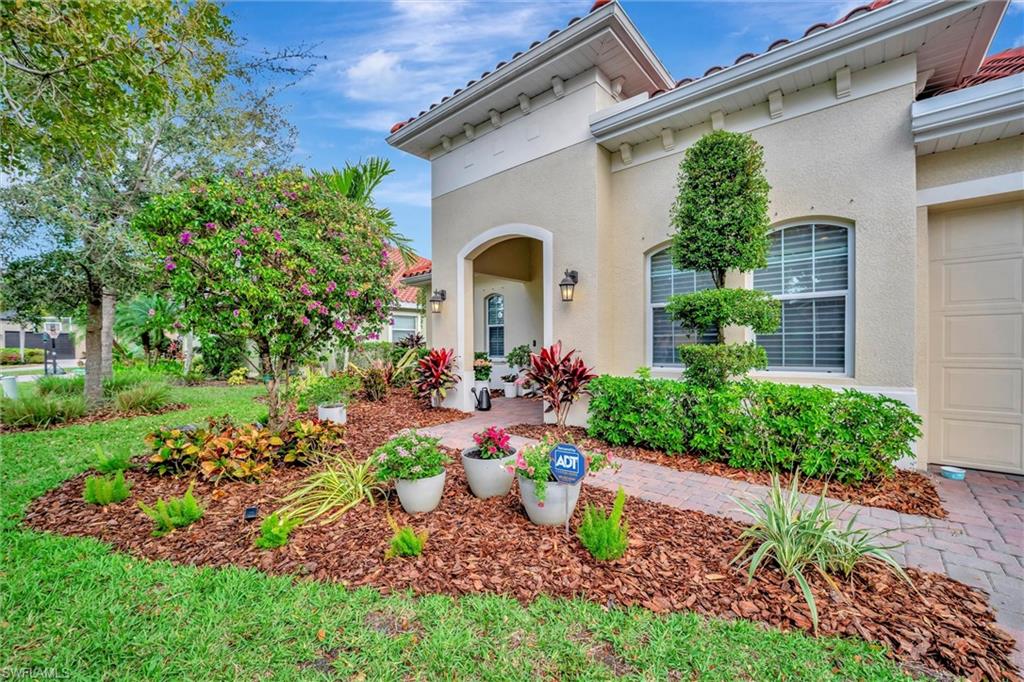 1562 Inventors Ct, Fort Myers, FL 33901 - MLS 225019717 - Coldwell Banker
