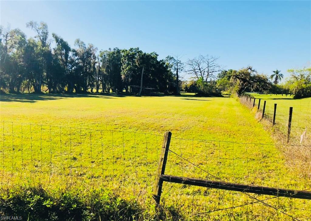 17720 Taylor Rd, Alva, FL 33920 - MLS 225026308 - Coldwell Banker