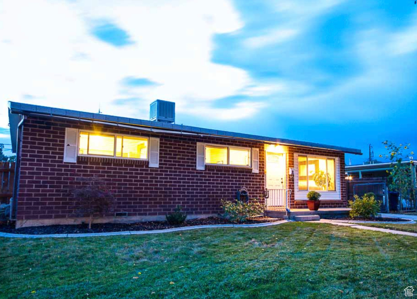 1223 N American Beauty Dr W, Salt Lake City, UT 84116 - MLS 2097288 ...