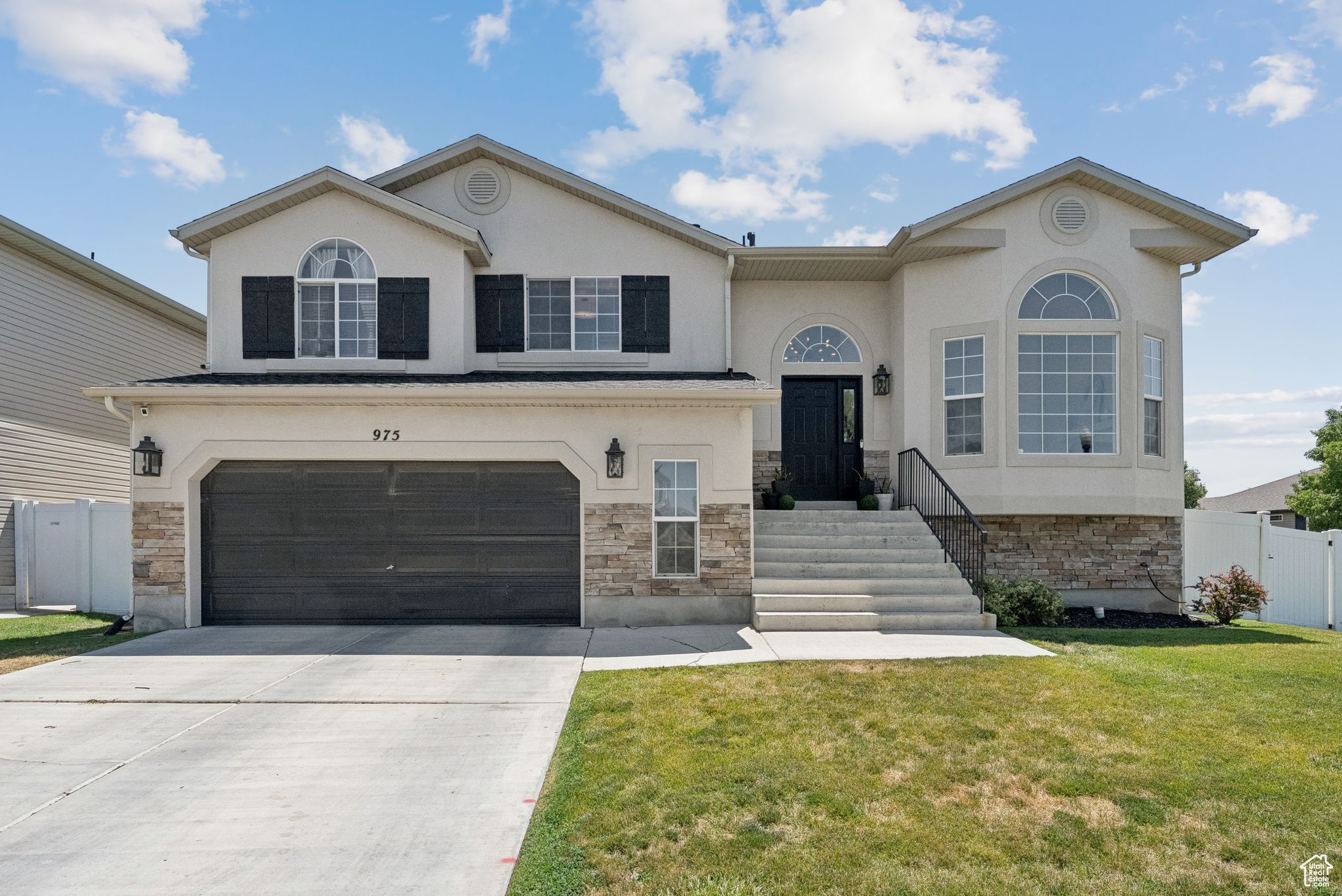 975 W Foxboro Dr, North Salt Lake, UT 84054 - MLS 2100909 - Coldwell Banker