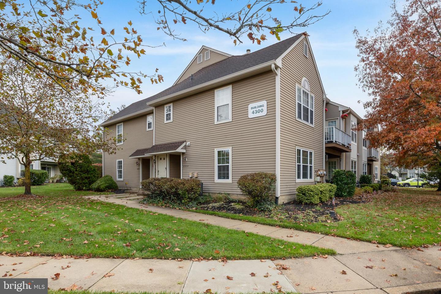 4303 Tarnbrook Dr, Mount Laurel, NJ 08054 - MLS NJBL2098752 - Coldwell ...