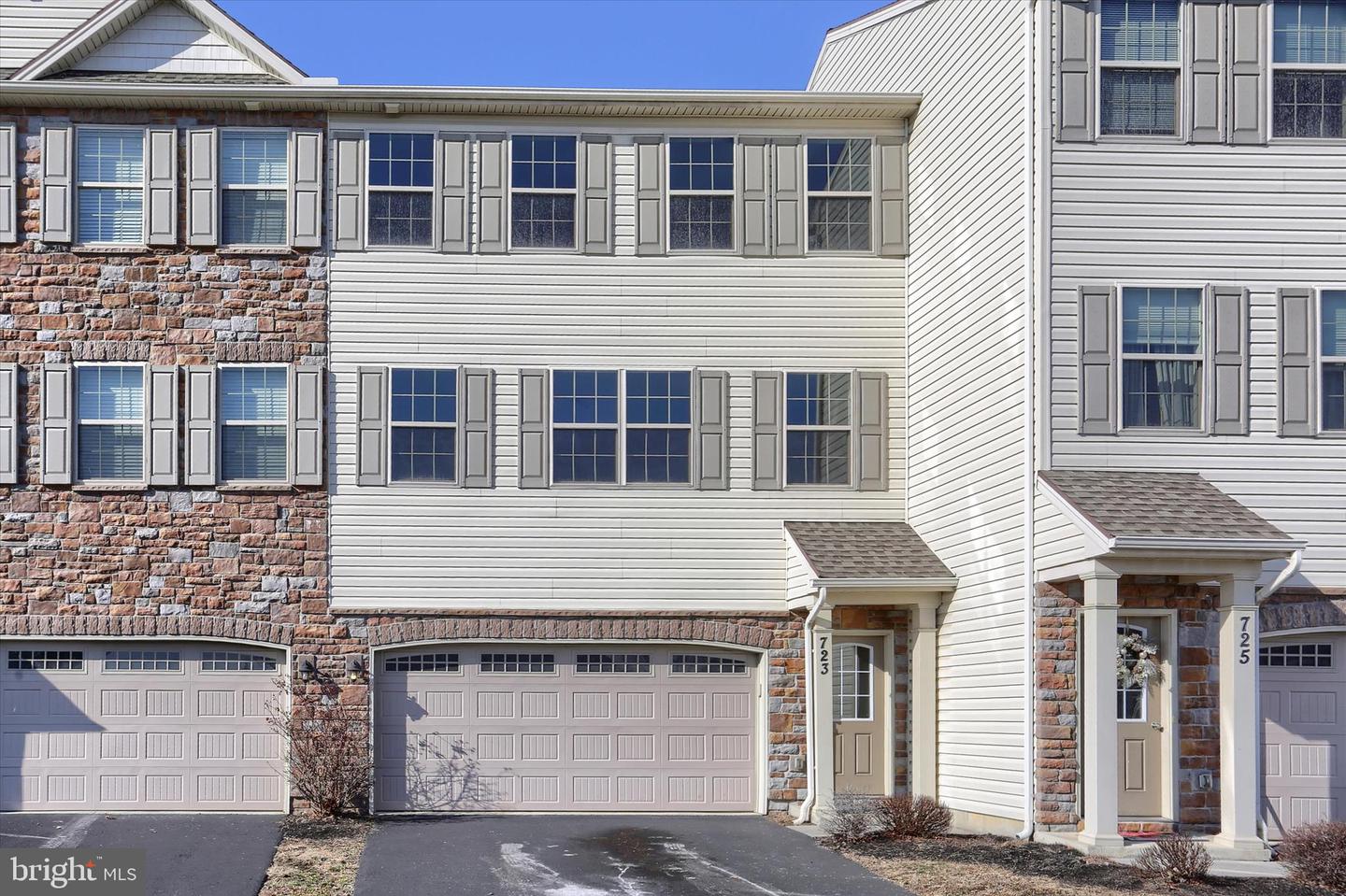723 Jonathan Ct, Mechanicsburg, PA 17055 - MLS PACB2049850 - Coldwell ...