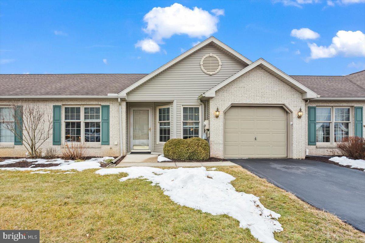 8 Mel Ron Ct, Carlisle, PA 17015 - MLS PACB2050738 - Coldwell Banker