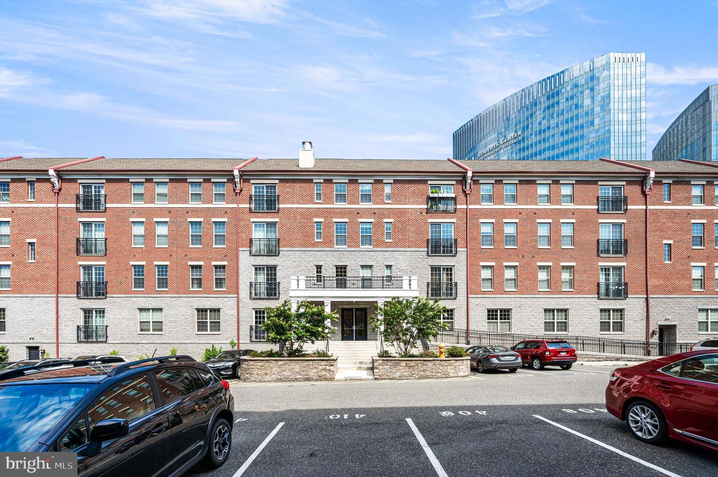 700 Commodore Court #2737, Philadelphia, PA 19146 - MLS PAPH2563296 ...