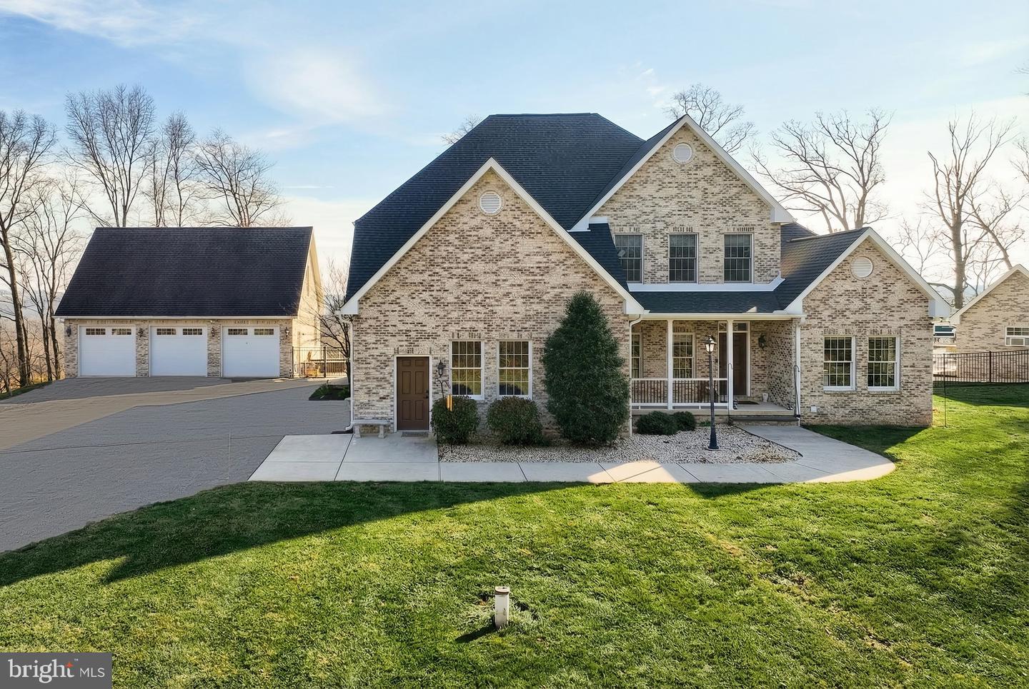 4440 Beards School Rd, Spring Grove, PA 17362 - MLS PAYK2095942 ...