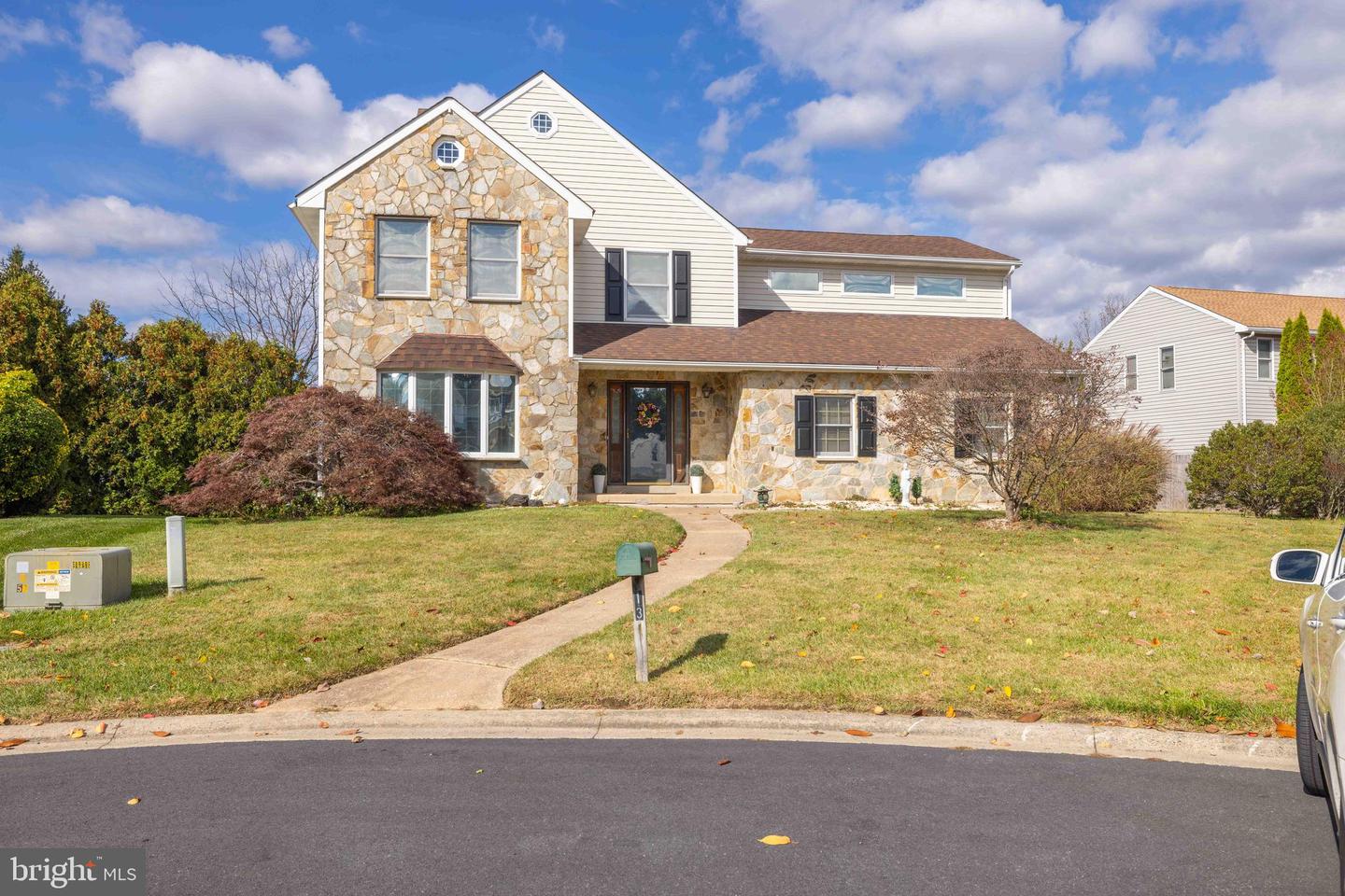 13 Denise Ct, Bear, DE 19701 - MLS DENC2092304 - Coldwell Banker
