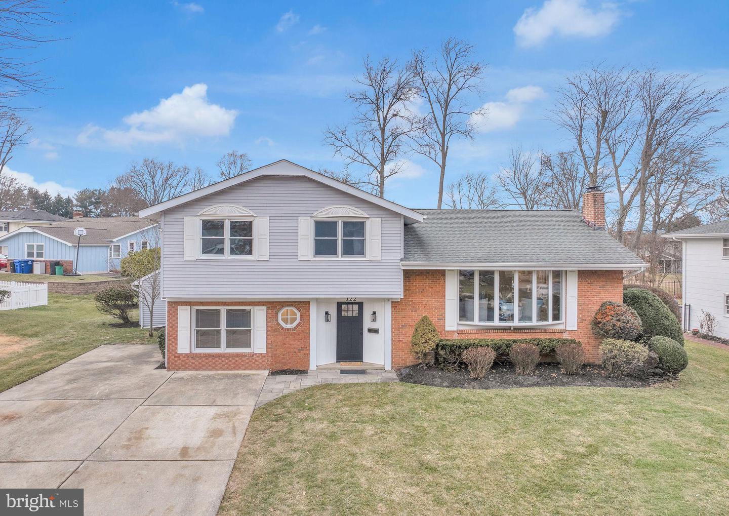 122 Leeds Rd, Mount Laurel, NJ 08054 - MLS NJBL2102592 - Coldwell Banker