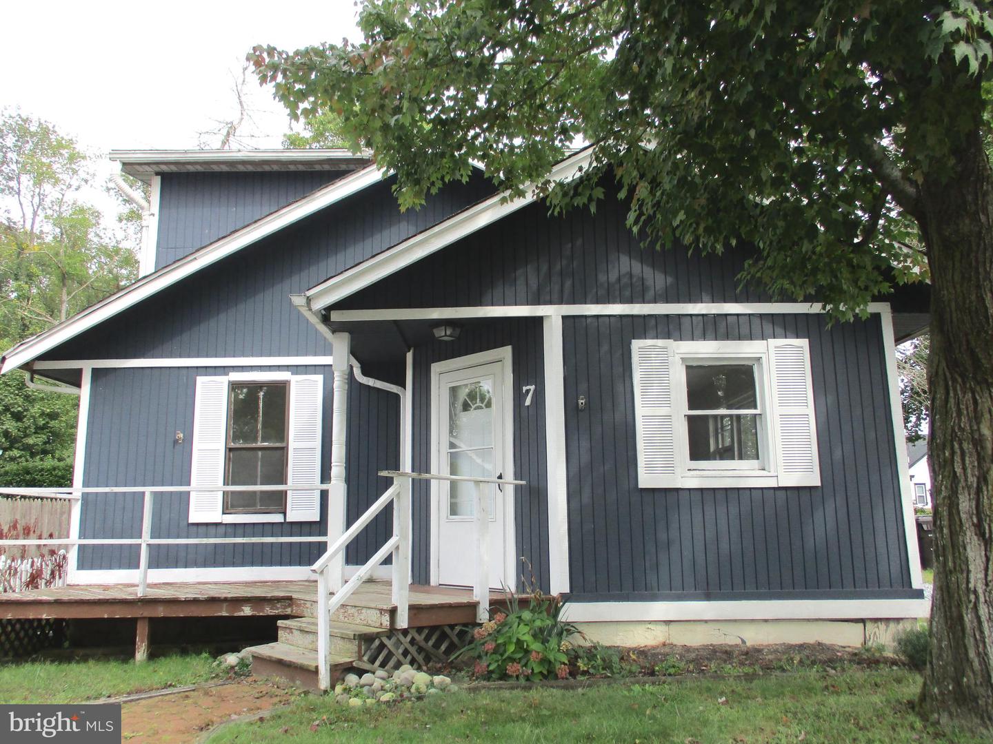 7 Eric Rd, Harrison Township, NJ 08062 - MLS NJGL2064882 - Coldwell Banker