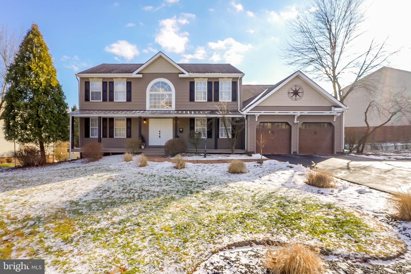 1233 Woodhill Dr, Gibsonia, PA 15044 - MLS PAAY2000356 - Coldwell Banker