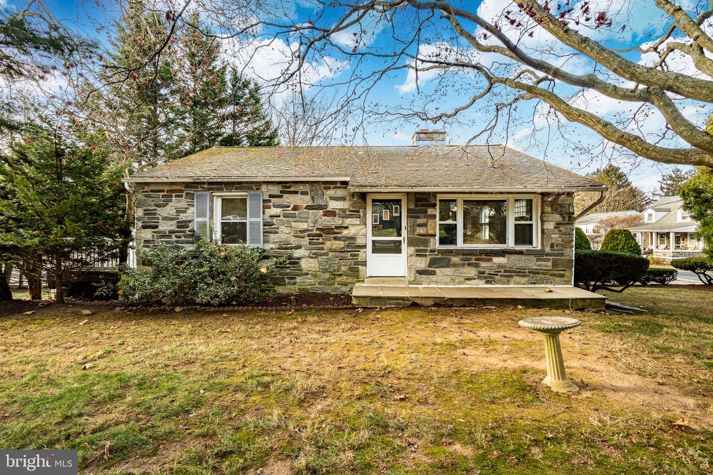 301 2nd Ave, Newtown Square, PA 19073 - MLS PADE2104894 - Coldwell Banker