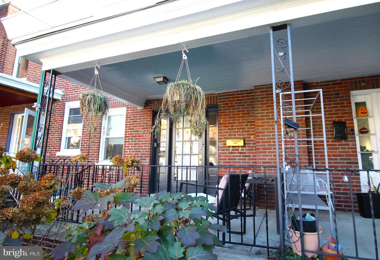 256 Rochelle Ave, Philadelphia, PA 19128 - MLS PAPH2562328 - Coldwell ...