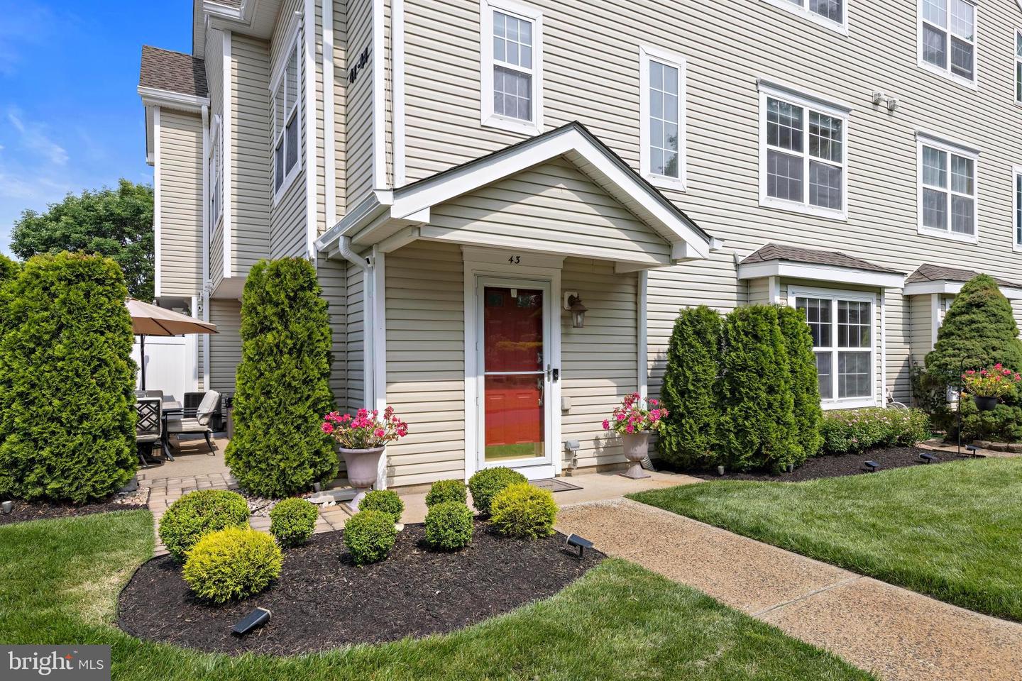43 Watson Ct, Howell Township, NJ 07731 - MLS NJMM2003780 - Coldwell Banker
