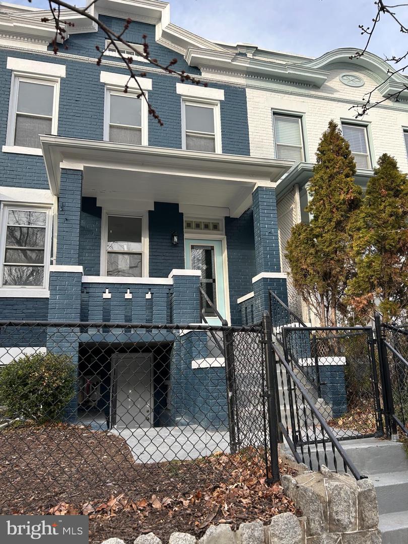 1414 C St NE, Washington, DC 20002 - MLS DCDC2235228 - Coldwell Banker
