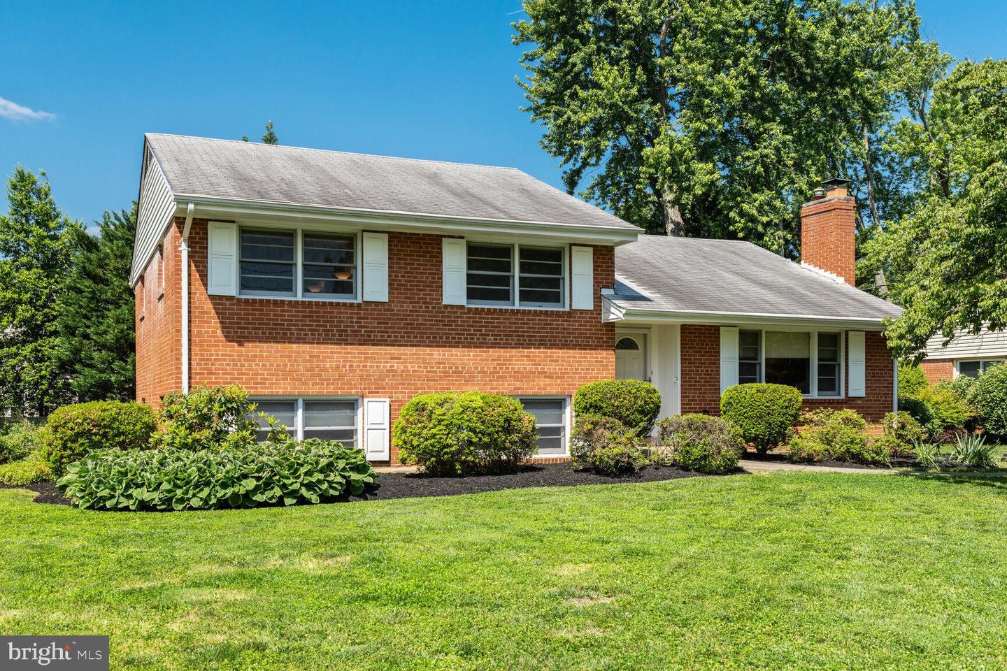 7011 Hector Rd, McLean, VA 22101 - MLS VAFX2316164 - Coldwell Banker