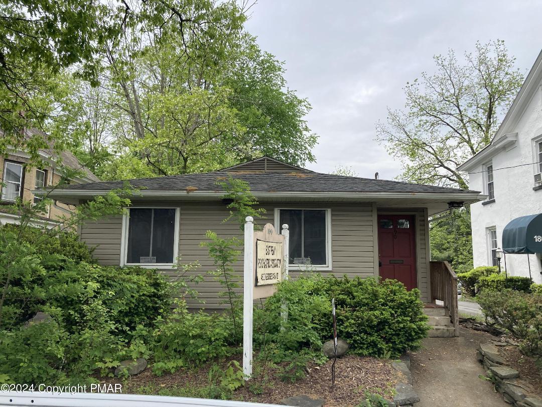190 Washington St, East Stroudsburg, PA 18301 - MLS PM-130392 ...