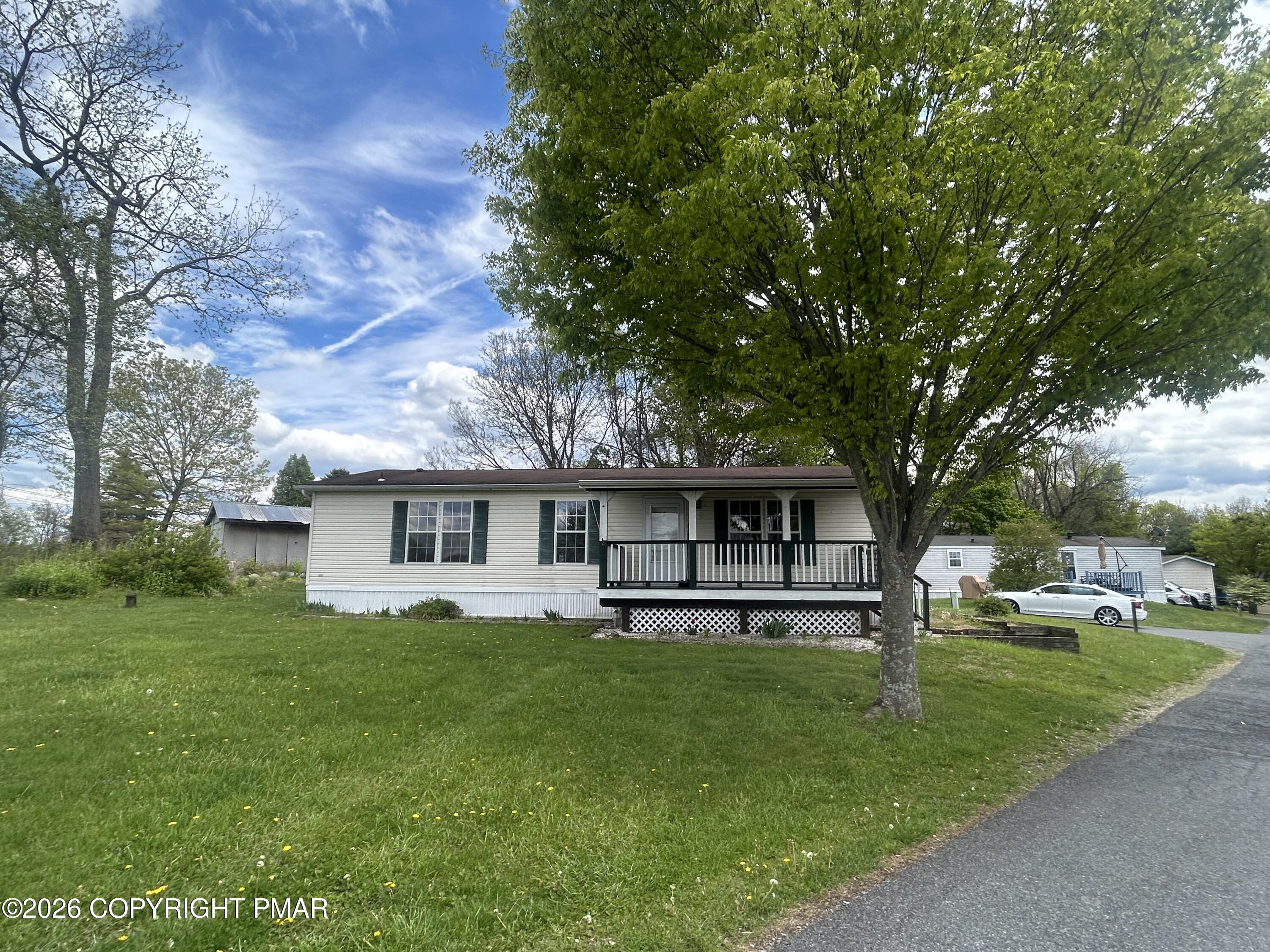 6 Ahearn Dr, Mount Bethel, PA 18343 - MLS PM-140931 - Coldwell Banker