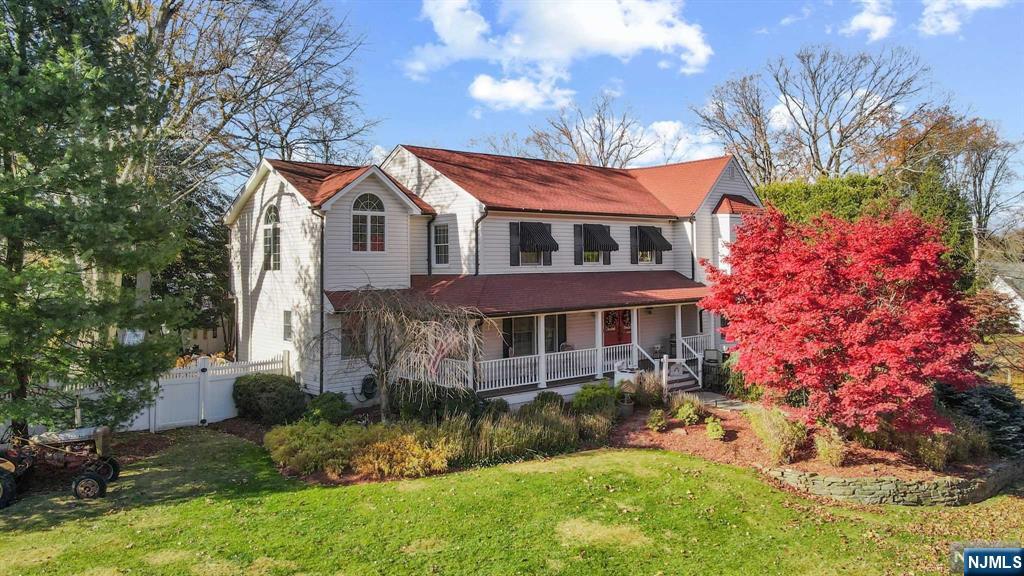 1 Kevin Ct, Park Ridge, NJ 07656 - MLS 24037941 - Coldwell Banker