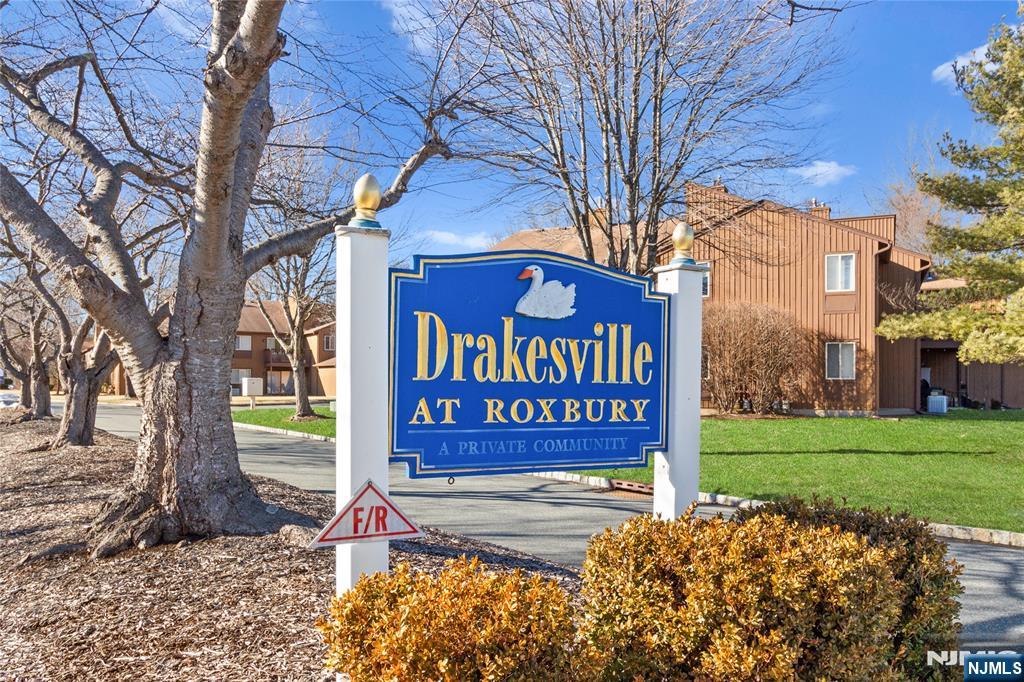 103 Drake Ln, Roxbury Township, NJ 07852 - MLS 25003039 - Coldwell Banker