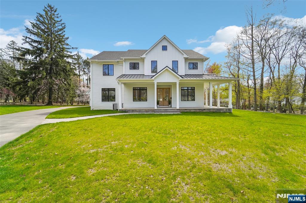 5 Albert Rd, Allendale, NJ 07401 - MLS 25013333 - Coldwell Banker