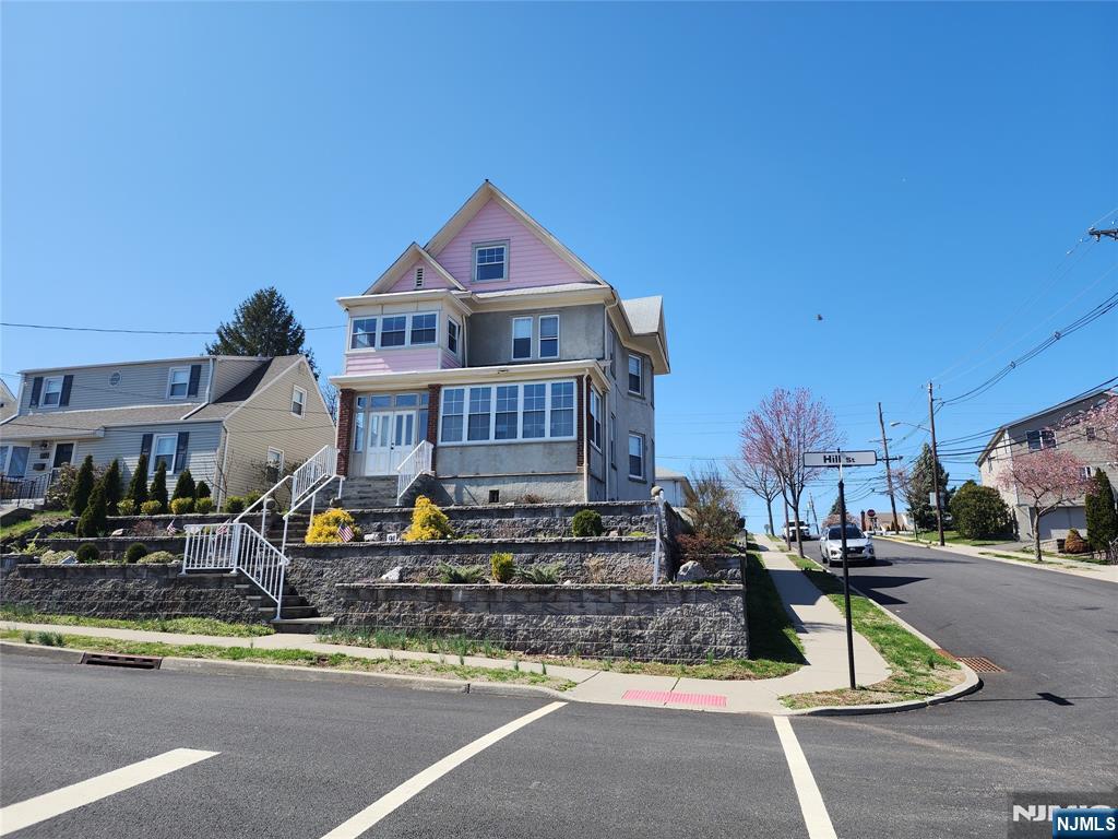 91 Hill St, Wood Ridge, NJ 07075 - MLS 25013693 - Coldwell Banker