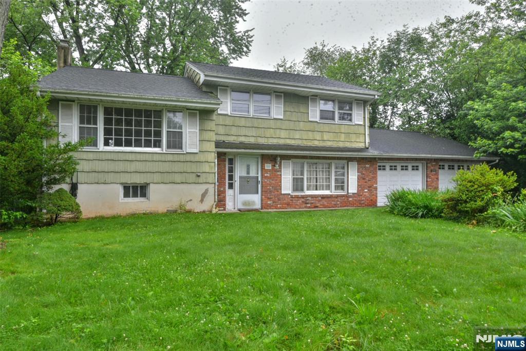 50 Grove St, Waldwick, NJ 07463 - MLS 25021313 - Coldwell Banker