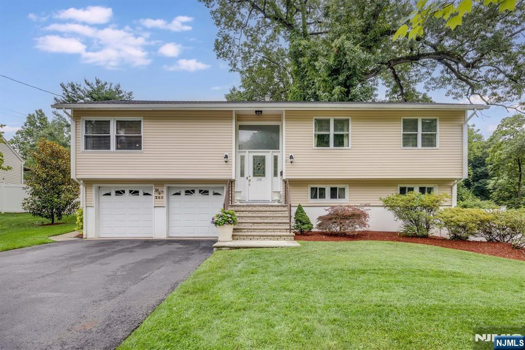 260 Elm St, Oradell, NJ 07649 - MLS 25022929 - Coldwell Banker