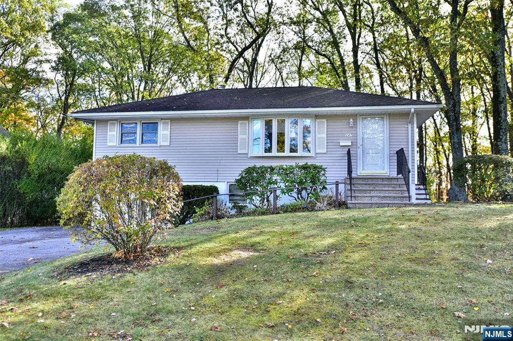 247 Rafkind Rd, Bloomingdale, NJ 07403 - MLS 25038690 - Coldwell Banker