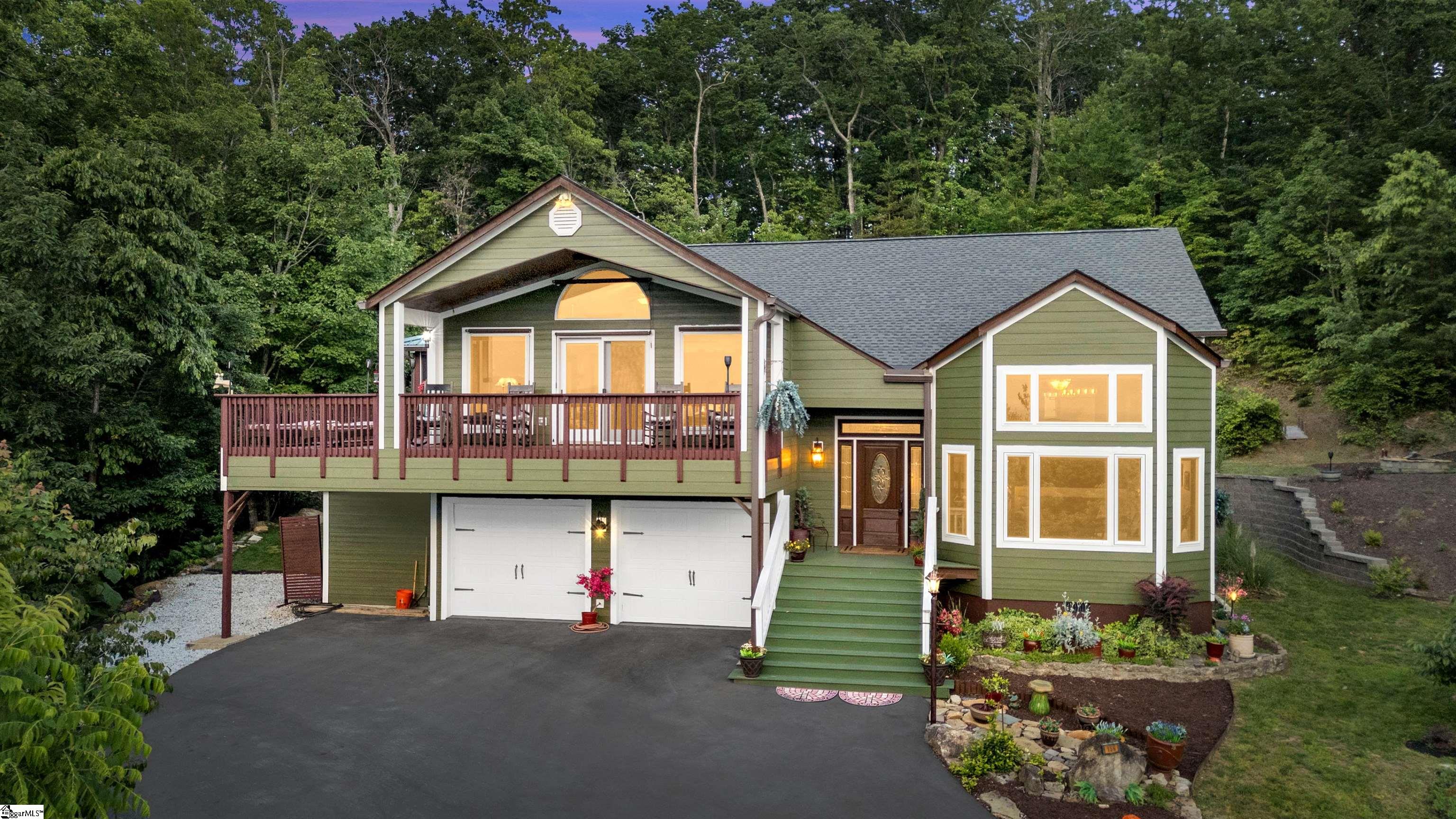 156 Overlook Dr, Pickens, SC 29671 - MLS 1558825 - Coldwell Banker