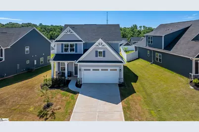 200 Hollythorpe Ln, Fountain Inn, SC 29644 - MLS 1564527 - Coldwell Banker