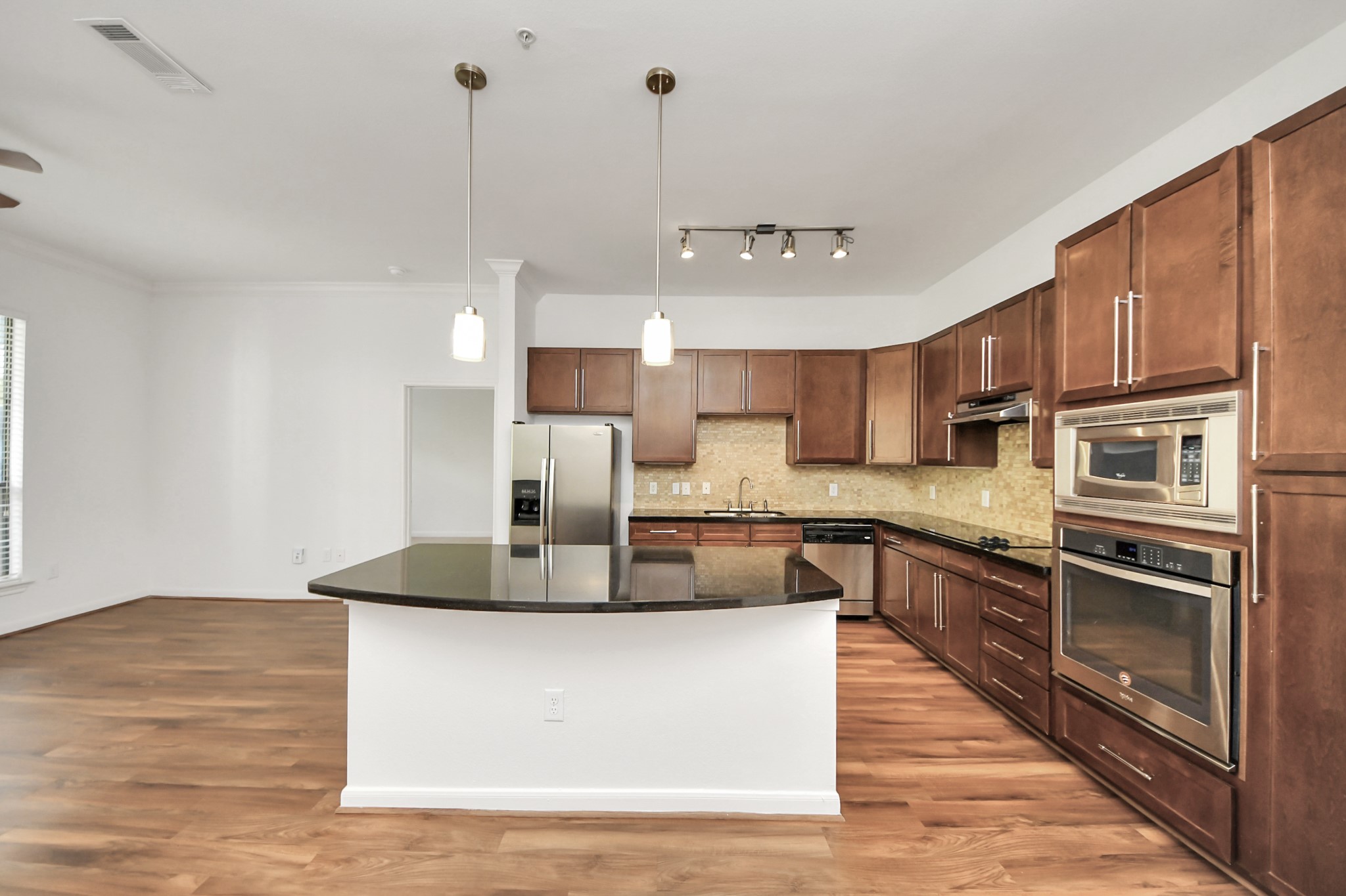 6363 San Felipe St #430, Houston, TX 77057 - MLS 25787108 - Coldwell Banker