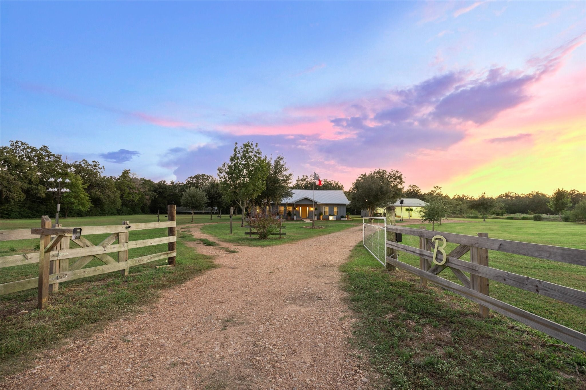 2510 Round Top Rd, Round Top, TX 78954 - MLS 2708188 - Coldwell Banker