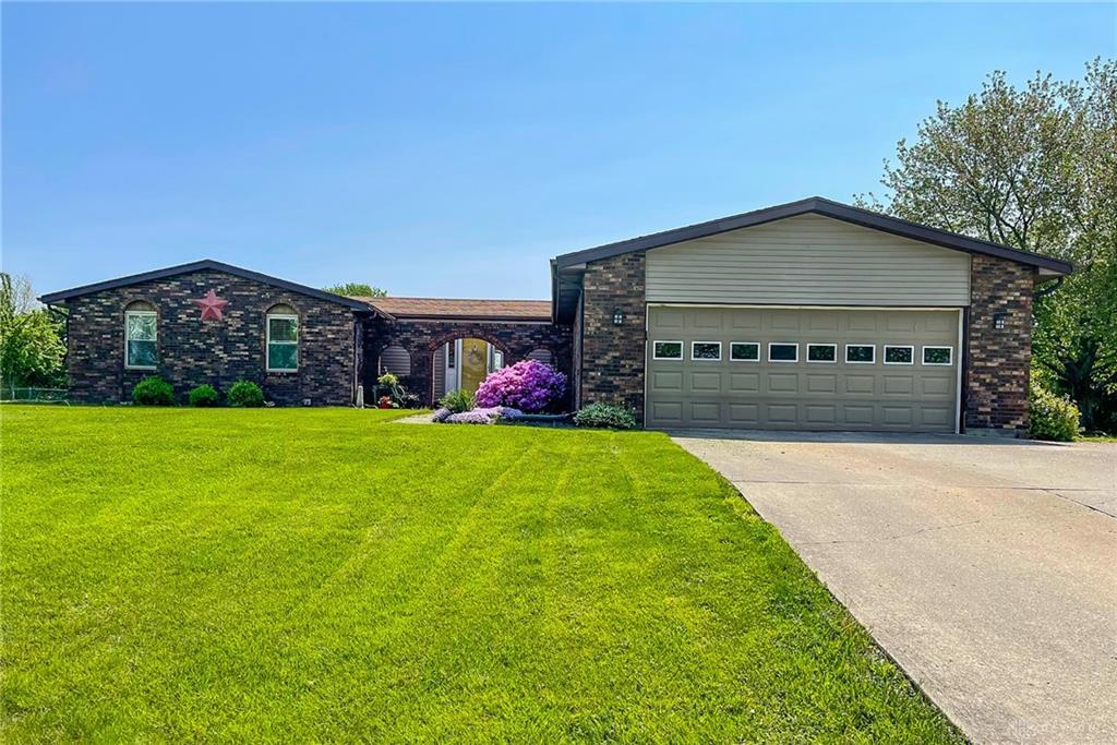 2470 Leon Ln, German Twp, OH 45502 - MLS 863607 - Coldwell Banker 2470 Leon Ln, German Twp, OH 45502 - MLS 863607 - Coldwell Banker