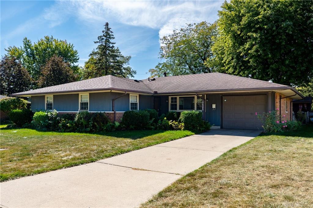 7525 Blackshear Dr, Dayton, OH 45424 - MLS 897045 - Coldwell Banker 7525 Blackshear Dr, Dayton, OH 45424 - MLS 897045 - Coldwell Banker
