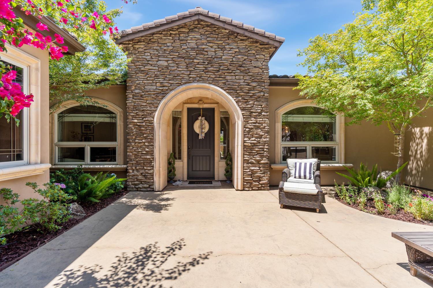 747 Fulton Ave, Sacramento, CA 95825 - MLS 225078393 - Coldwell Banker