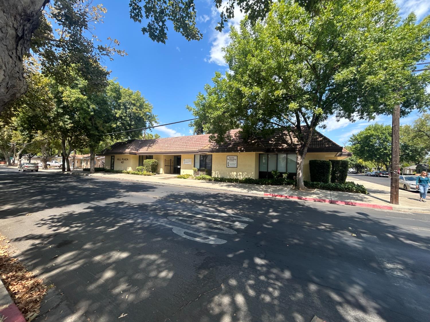421 E Morris, Modesto, CA 95354 - MLS 225116081 - Coldwell Banker