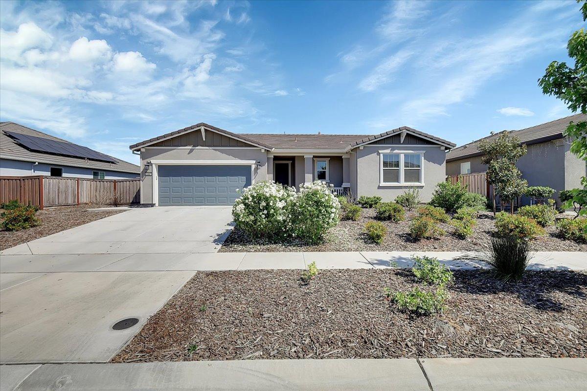 1465 Minories Dr, Plumas Lake, CA 95961 - MLS 225060532 - Coldwell Banker
